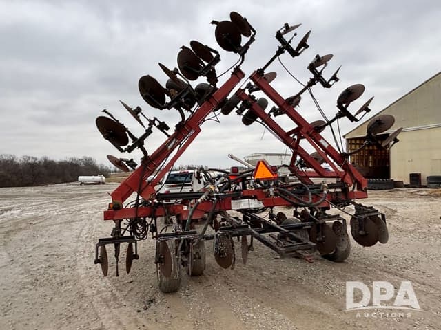 Case IH 5300 Lot No. 140 Chemical Applicators For Sale with --- In ...
