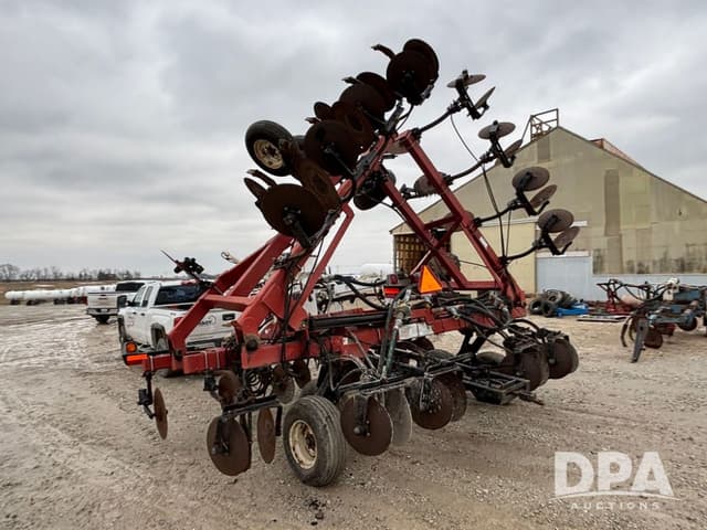 Case IH 5300 Lot No. 140 Chemical Applicators For Sale with --- In ...