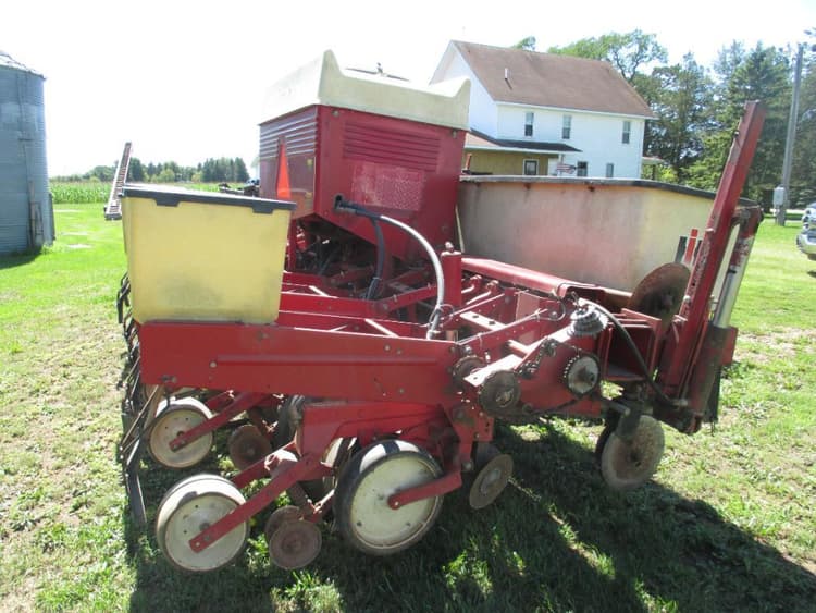 Case IH 800 Cyclo Air Planting Planters for Sale | Tractor Zoom