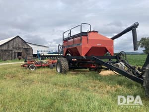 SOLD - Case IH SDX30 Lot No. 261 Planting with 10 In | Tractor Zoom