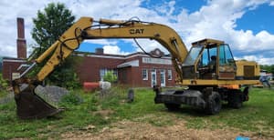 SOLD - Caterpillar 224 Lot No. 189 Construction with 9,794 Hrs ...