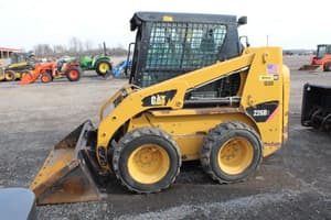 SOLD - Cat 226B2 skid loader Construction with 2,726 Hrs | Tractor Zoom