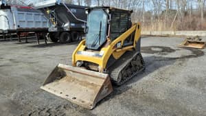 SOLD - Cat 247B Skidsteer Construction with 7,125 Hrs | Tractor Zoom