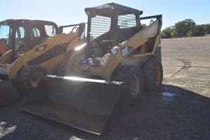 SOLD - Caterpillar 262B Lot No. 2590 Construction with --- Hrs ...