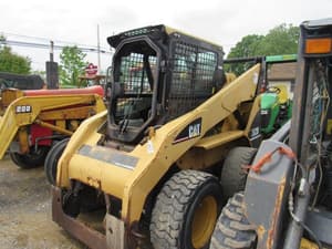 SOLD - Caterpillar 262B Lot No. 6647 Construction with --- Hrs ...