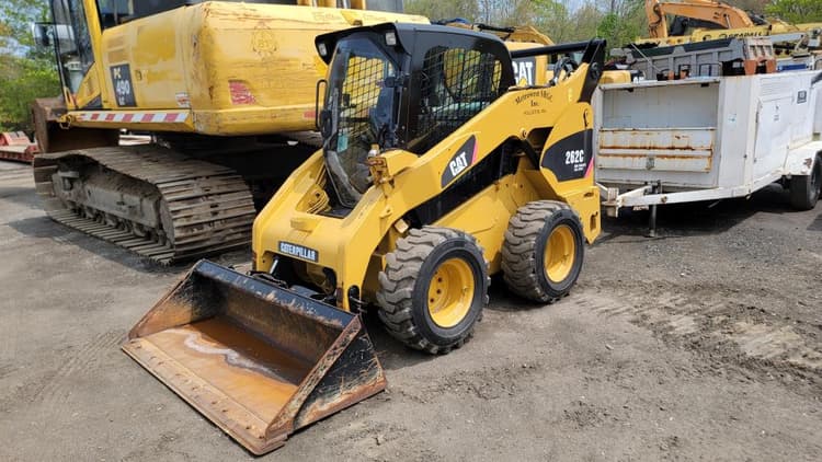 Caterpillar 262C Construction Skid Steers for Sale | Tractor Zoom