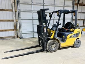 SOLD - Caterpillar 2P4000 Lot No. 4695 Construction with 1,232 Hrs ...