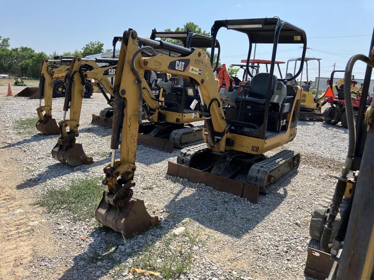 Caterpillar 301.8C Construction Compact Excavators for Sale | Tractor Zoom