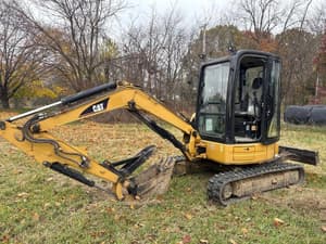 SOLD - Caterpillar 303.5C Lot No. 10AA Construction with 2,191 Hrs ...