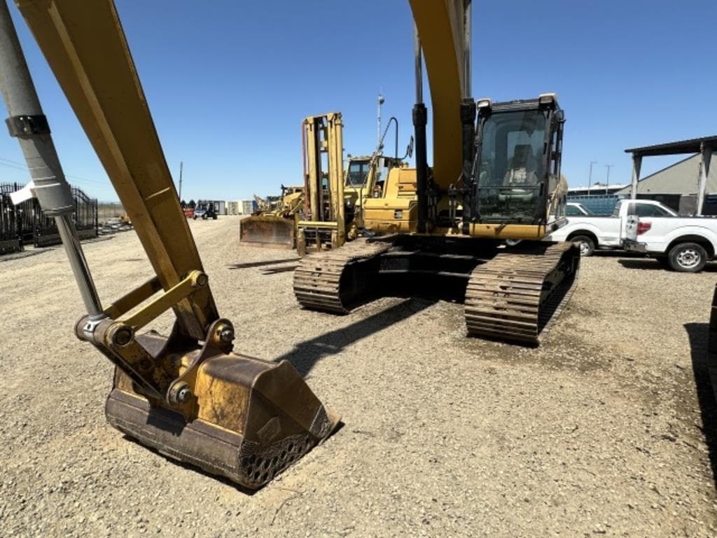 Caterpillar 329DL Construction Excavators for Sale | Tractor Zoom