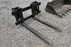 SOLD - Cat 48" pallet forks Other Equipment | Tractor Zoom