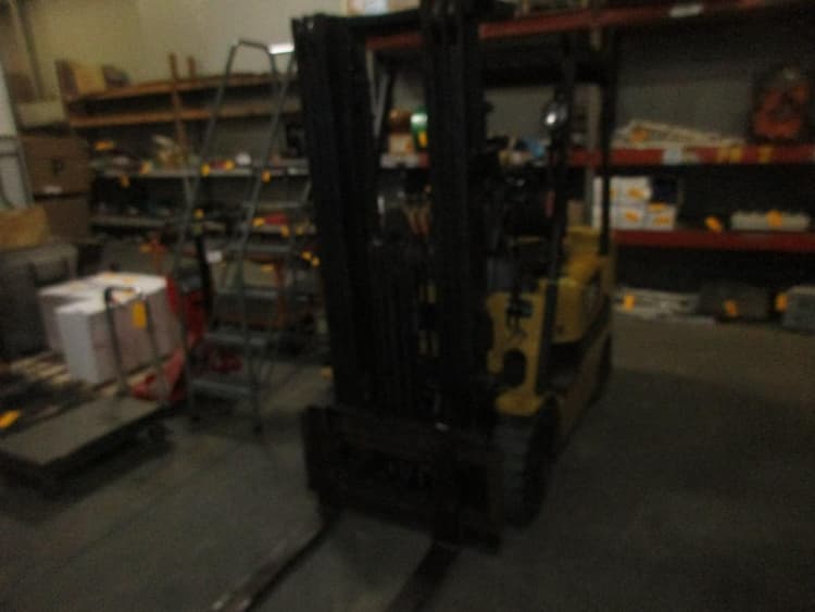 Caterpillar GC25K Construction Forklifts for Sale | Tractor Zoom