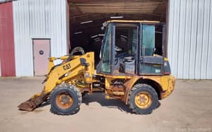 SOLD - Caterpillar 904B Lot No. 5253 Construction with --- Hrs ...