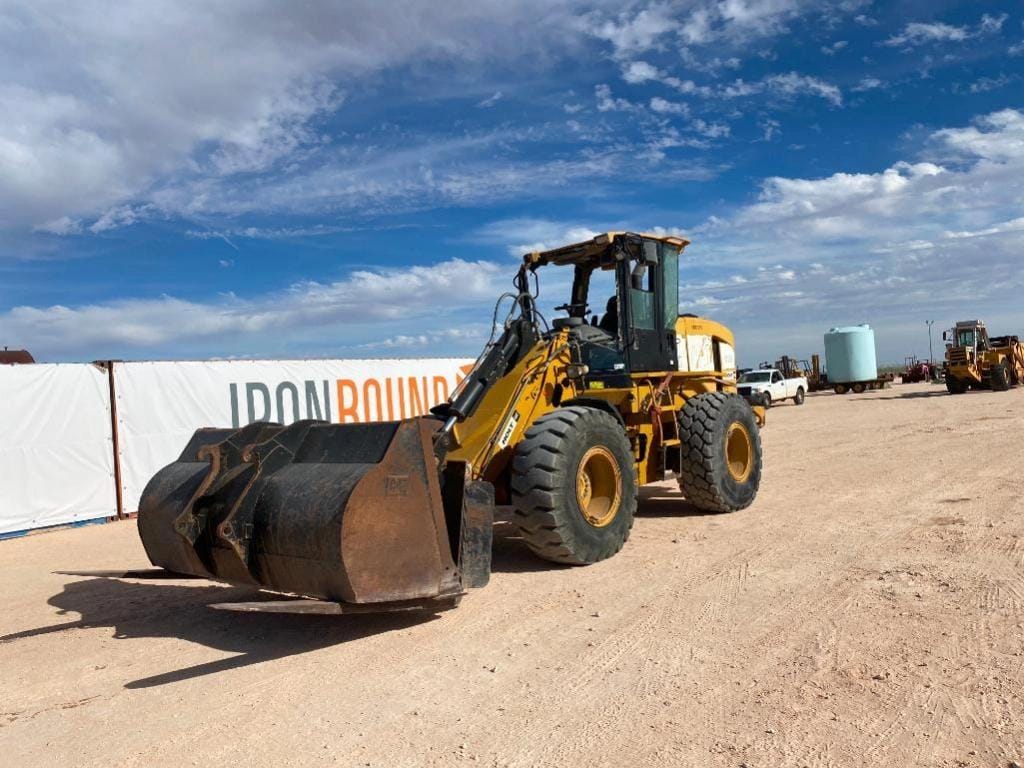 SOLD - Cat 930G Wheel Loader Construction with 12,308 Hrs | Tractor Zoom