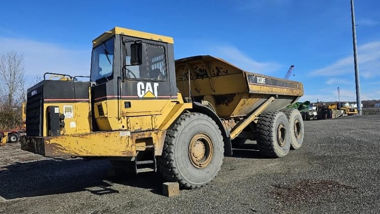 Caterpillar D350E Construction Articulated Trucks for Sale | Tractor Zoom
