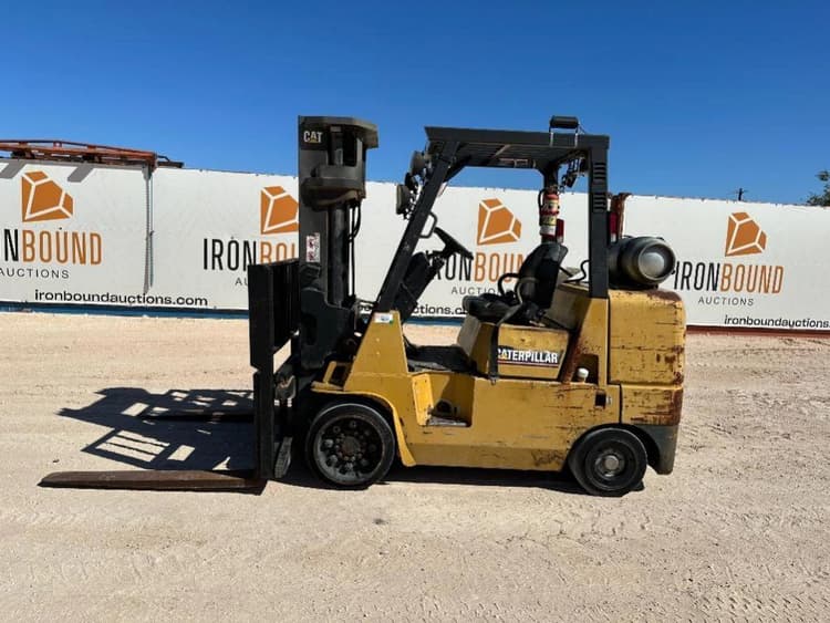 Caterpillar GC40K Construction Forklifts for Sale | Tractor Zoom
