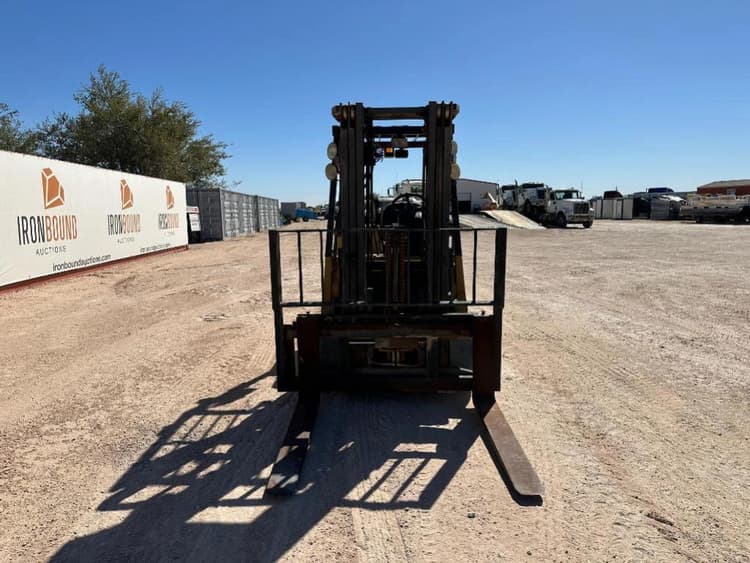 Caterpillar GC40K Construction Forklifts for Sale | Tractor Zoom