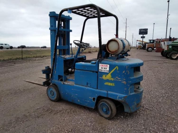 Caterpillar T50 Construction Forklifts for Sale | Tractor Zoom