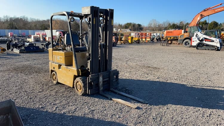 Caterpillar T50D Construction Forklifts for Sale | Tractor Zoom