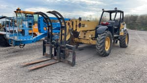 SOLD - Caterpillar TH460B Lot No. 2135 Construction with 4,413 Hrs ...