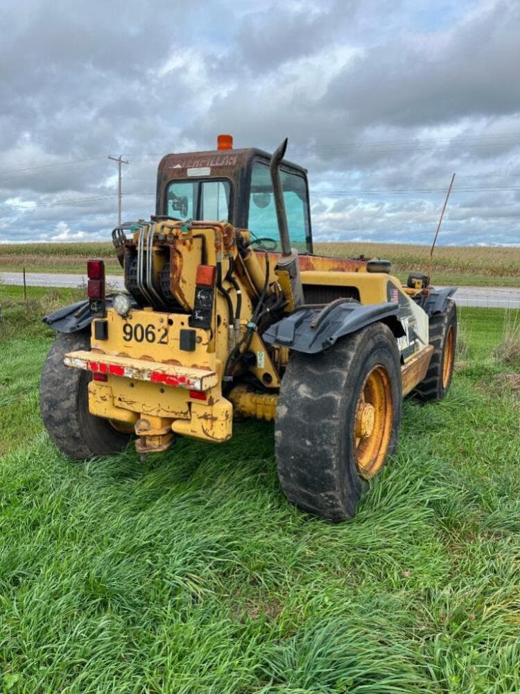 Tractor Zoom - Caterpillar TH62