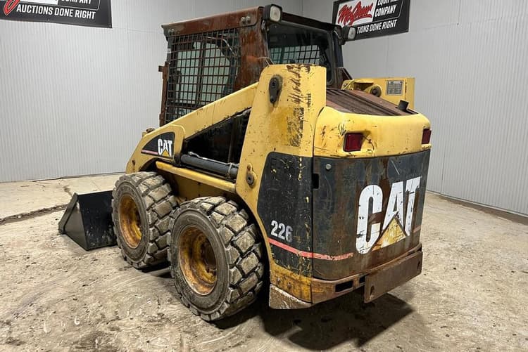 Caterpillar 226 Construction Skid Steers for Sale | Tractor Zoom