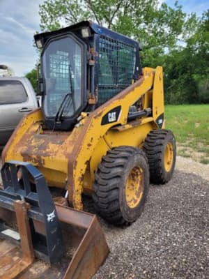 SOLD - Caterpillar 236B Skid Steer w/ Bucket Construction with 6,763 ...