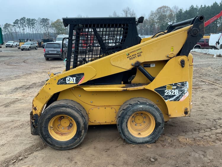 Caterpillar 252B3 Construction Skid Steers for Sale | Tractor Zoom