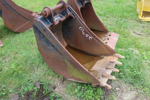 Caterpillar Backhoe Bucket Stock No. 2090 Construction For Sale ...