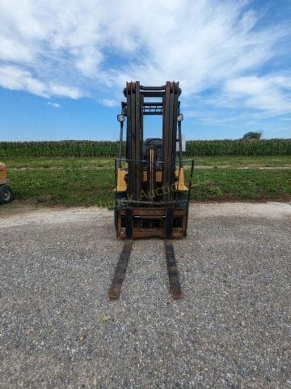 Caterpillar T50 Construction Forklifts for Sale | Tractor Zoom