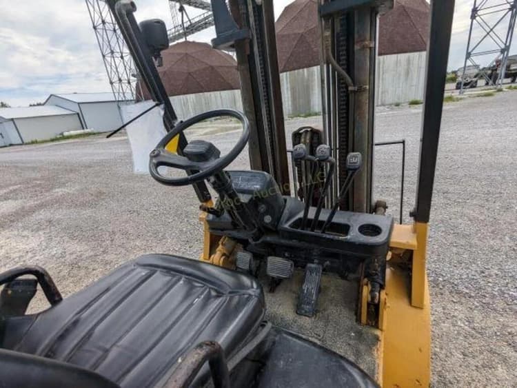 Caterpillar T50 Construction Forklifts for Sale | Tractor Zoom