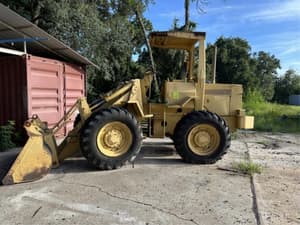 SOLD - Caterpillar 910 Lot No. 217 Construction with --- Hrs | Tractor Zoom