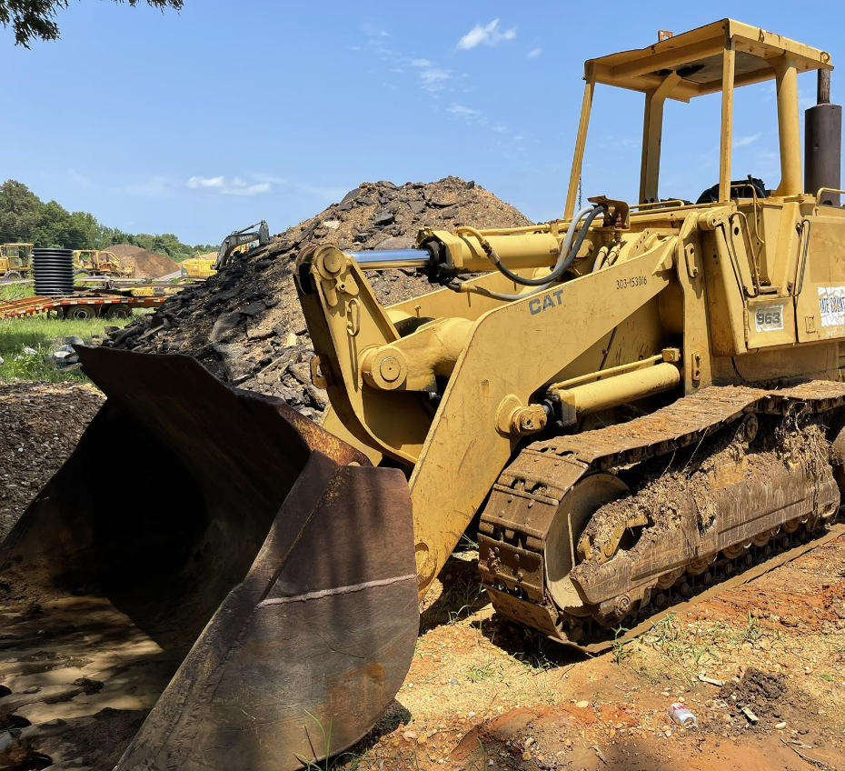 SOLD - Caterpillar 963 Lot No. 362a18b0-1d9f-11ed-8bec-0246304ce823 ...