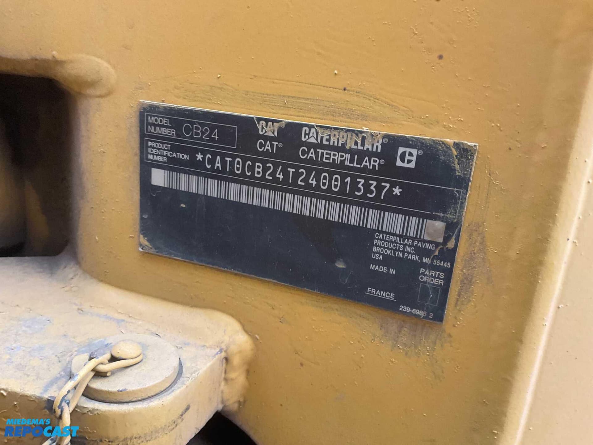 Caterpillar CB24 Construction Drum Rollers for Sale | Tractor Zoom