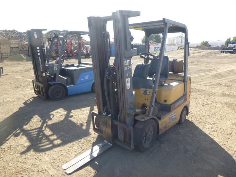 SOLD - Caterpillar GC25K Construction Forklifts | Tractor Zoom