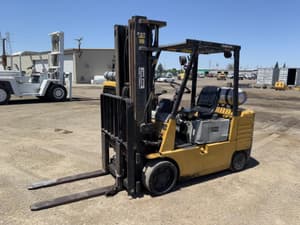 SOLD - Caterpillar GC30 Lot No. 3306 Construction with 22,186 Hrs ...