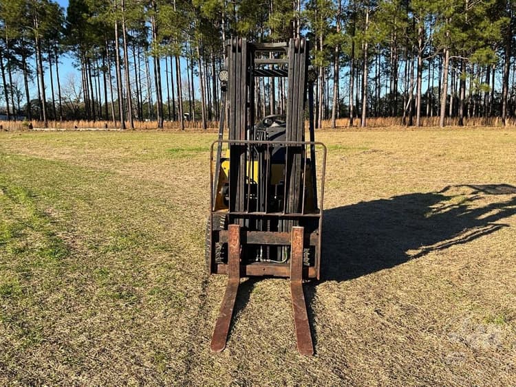 Caterpillar P3000 Construction Forklifts for Sale | Tractor Zoom