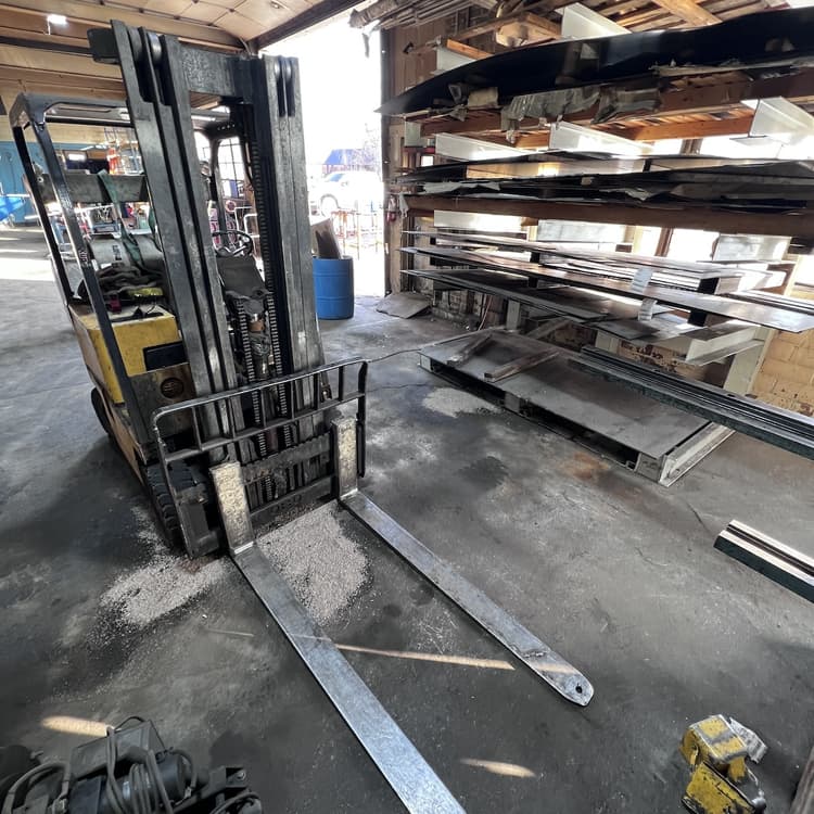 Caterpillar T30D Construction Forklifts for Sale | Tractor Zoom