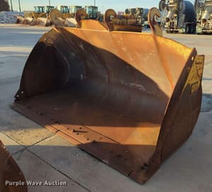 SOLD - Caterpillar Wheel Loader Bucket Lot No. DT6587 Construction ...