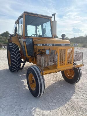 SOLD - Ford 4610 Lot No. 1347 Tractors with 2,305 Hrs | Tractor Zoom