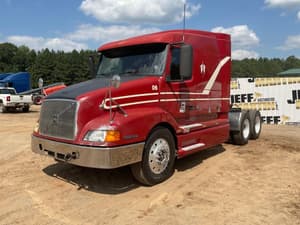 SOLD - 1998 Volvo VN Lot No. 159341 Other Equipment with 455,550 mi ...