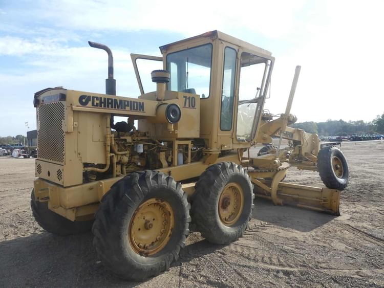 Champion 710 Construction Motor Graders for Sale | Tractor Zoom