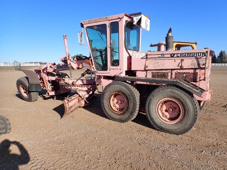 Champion 720A Construction Motor Graders for Sale | Tractor Zoom
