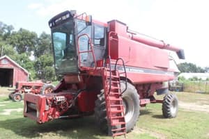 Case IH 1644 Lot No. 116 Combines For Sale with 3,392 Hrs | Tractor Zoom