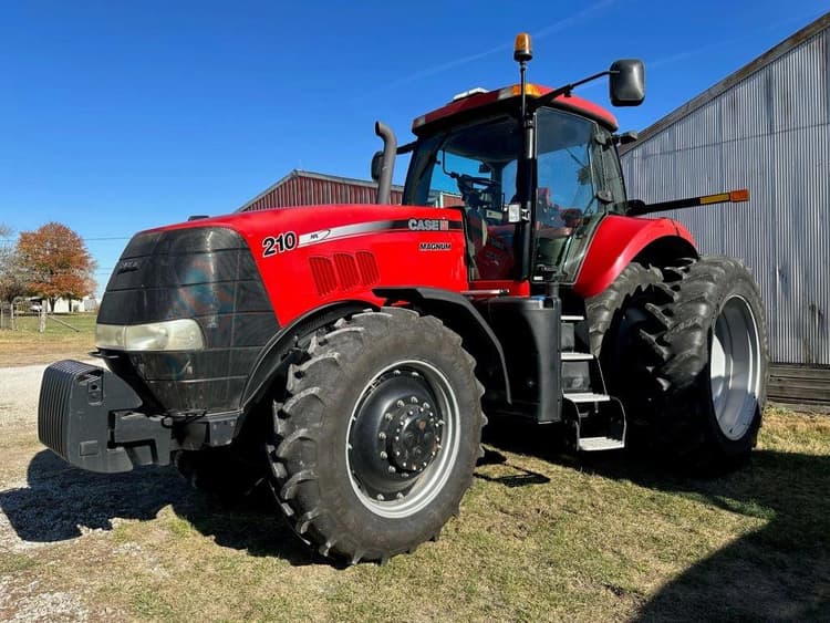 Case IH Magnum 210 Tractors 175 to 299 HP for Sale | Tractor Zoom