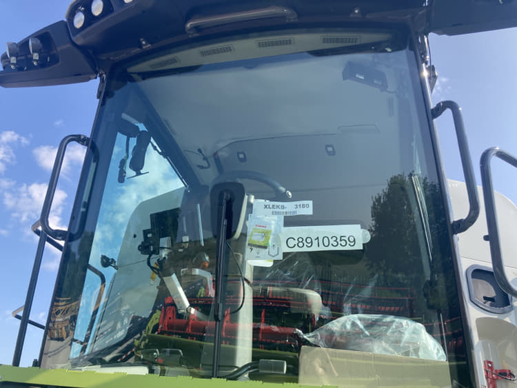 2023 CLAAS Lexion 8600 Combines Class 8 for Sale | Tractor Zoom