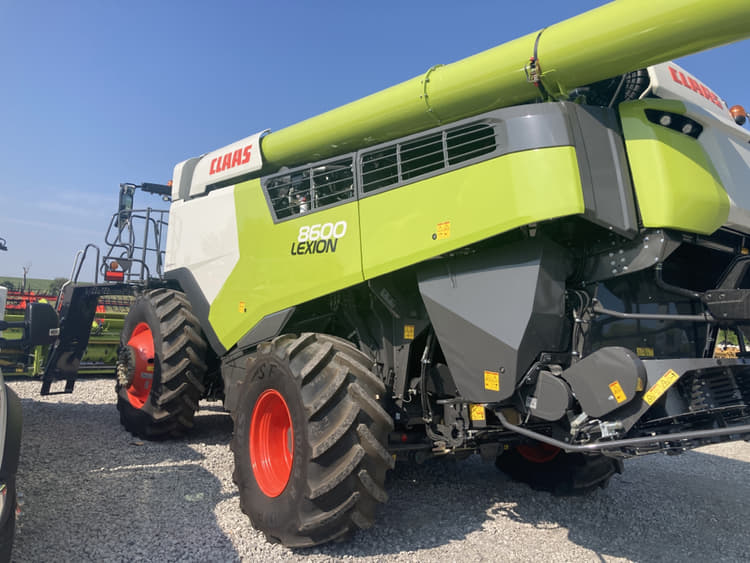 2023 CLAAS Lexion 8600 Combines Class 8 for Sale | Tractor Zoom