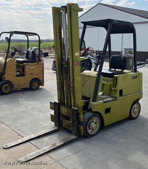 SOLD - Clark 1641076 forklift Construction with 6,456 Hrs | Tractor Zoom