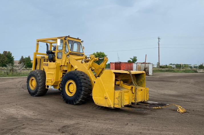 SOLD - Clark 175B Construction with --- Hrs | Tractor Zoom