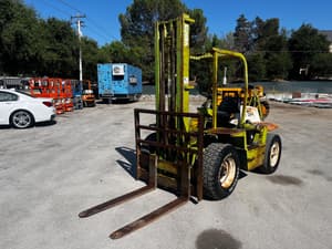 SOLD - Clark IT40 Lot No. 26842 Construction with --- Hrs | Tractor Zoom